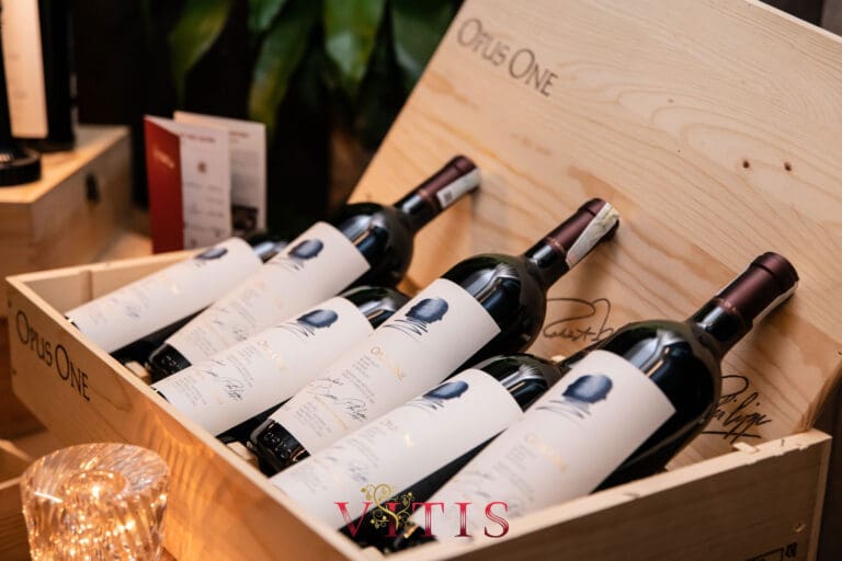 Rượu vang Mỹ Opus One Napa Valley AOP giá tốt - Vitis.vn